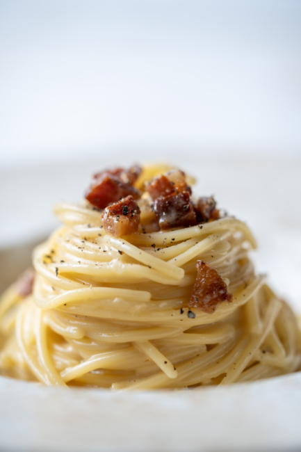 Καρμπονάρα αυθεντική (Classic Italian Carbonara) - Panos Ioannidis